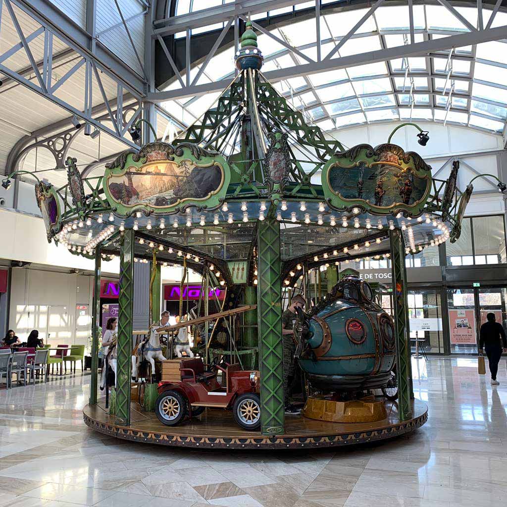 Concept1900 - Jules Verne Merry-go-round